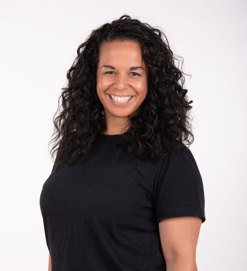 "I Finally Came Out And I Was Avoiding Lesbians" (with Bobby Macumber)